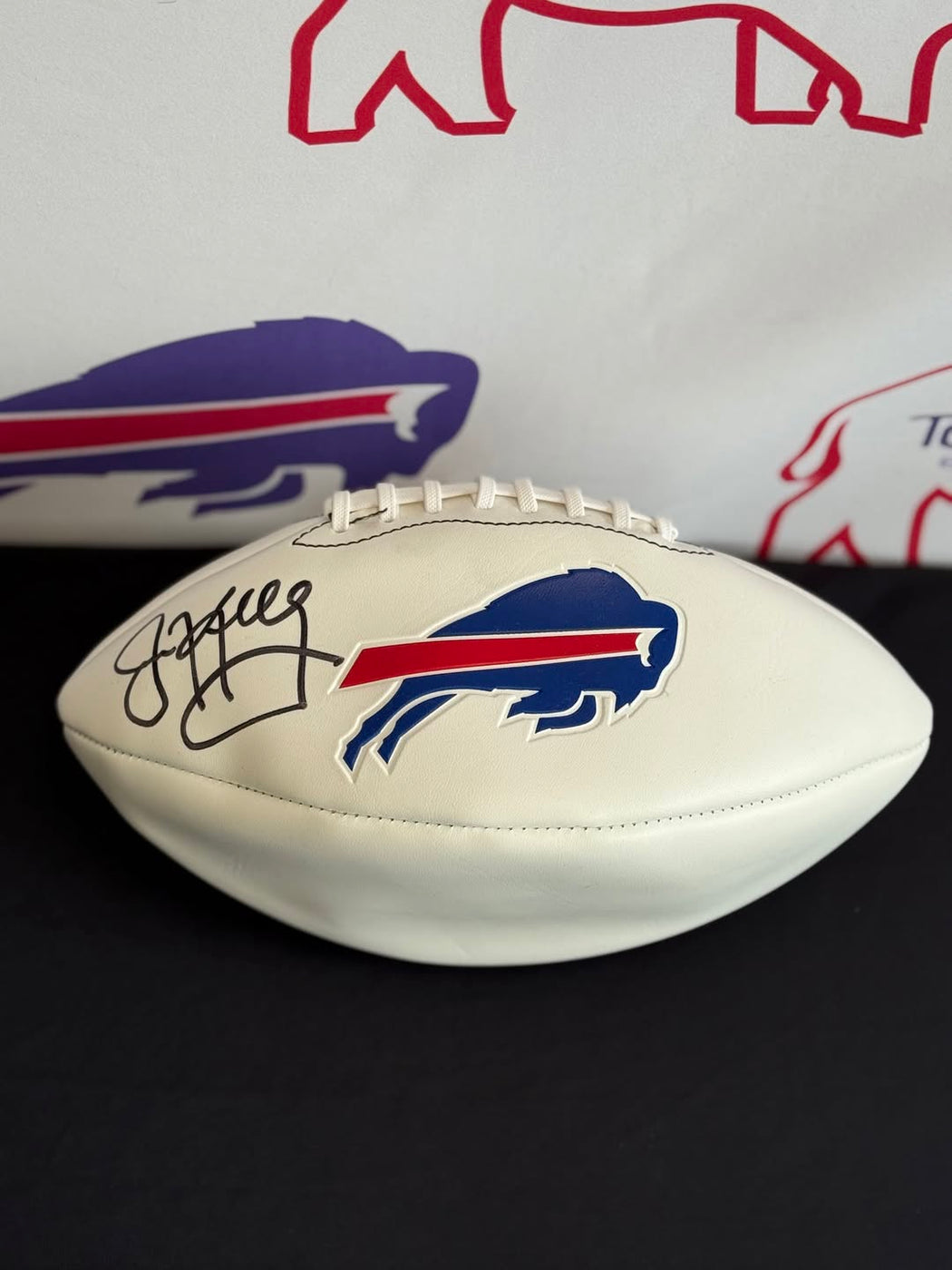 Facebook Auction: Jim Kelly Signed White Logo Buffalo Bills Football ...